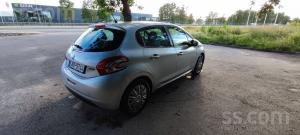 Pelēks Peugeot 208 2014 Jelgava, ar dzinēja tilpumu 1.20 L un nobraukumu 325 tūkst. km par 2450 €, foto 6 vietnē AUTOMOTO.COM.LV