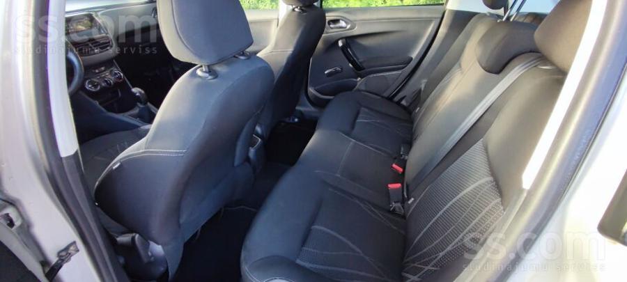 Pelēks Peugeot 208 2014 Jelgava, ar dzinēja tilpumu 1.20 L un nobraukumu 325 tūkst. km par 2450 €, foto 11 vietnē AUTOMOTO.COM.LV