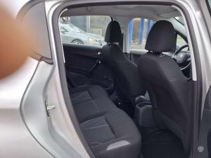 Pelēks Peugeot 208 2014 Tauragė, ar dzinēja tilpumu 1.00 L un nobraukumu 120 tūkst. km par 2900 €, foto 10 vietnē AUTOMOTO.COM.LV