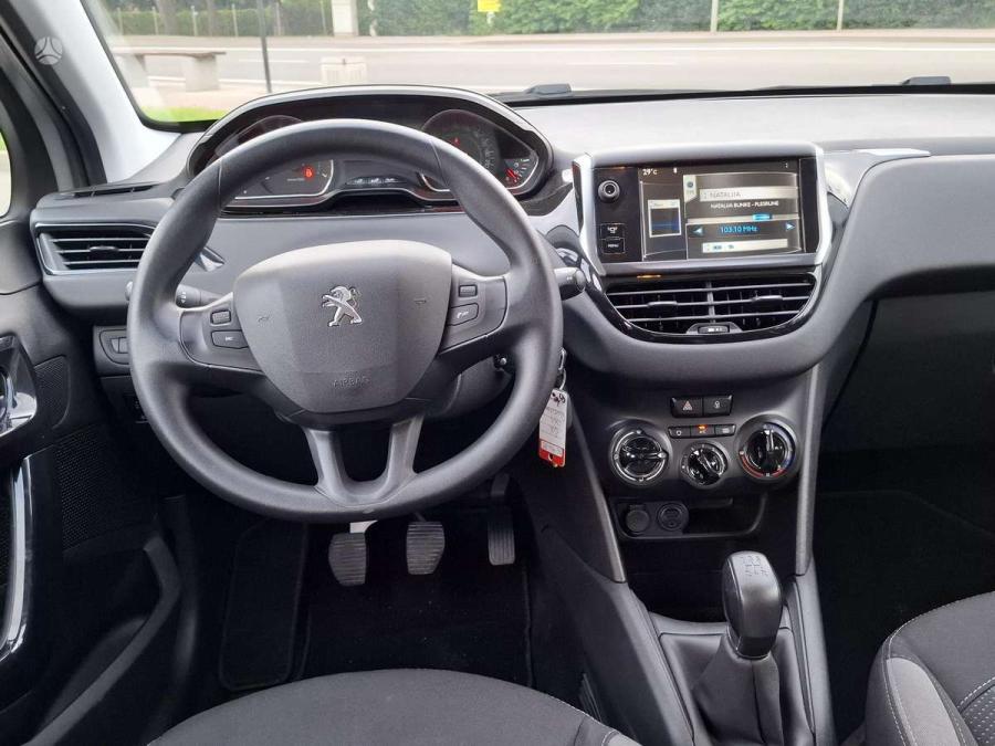 Pelēks Peugeot 208 2014 Tauragė, ar dzinēja tilpumu 1.00 L un nobraukumu 120 tūkst. km par 2900 €, foto 12 vietnē AUTOMOTO.COM.LV