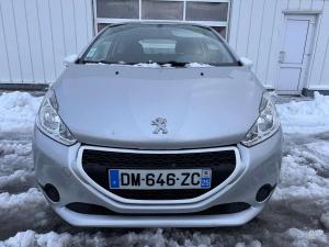 Pelēks Peugeot 208 2015 Kretinga, ar dzinēja tilpumu 1.00 L un nobraukumu 166 tūkst. km par 2695 €, foto 3 vietnē AUTOMOTO.COM.LV