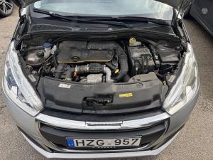 Grey Peugeot 208 2015 in Kaunas, with an engine capacity of 1.56 L and mileage of 240 thousand km for 3500 €, photo 12 on AUTOMOTO.COM.LV