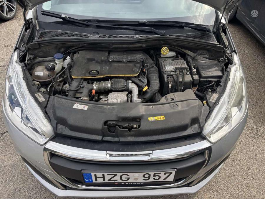 Grey Peugeot 208 2015 in Kaunas, with an engine capacity of 1.56 L and mileage of 240 thousand km for 3500 €, photo 12 on AUTOMOTO.COM.LV