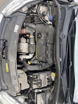 Grey Peugeot 208 2015 in Kaunas, with an engine capacity of 1.56 L and mileage of 240 thousand km for 3500 €, photo 13 on AUTOMOTO.COM.LV