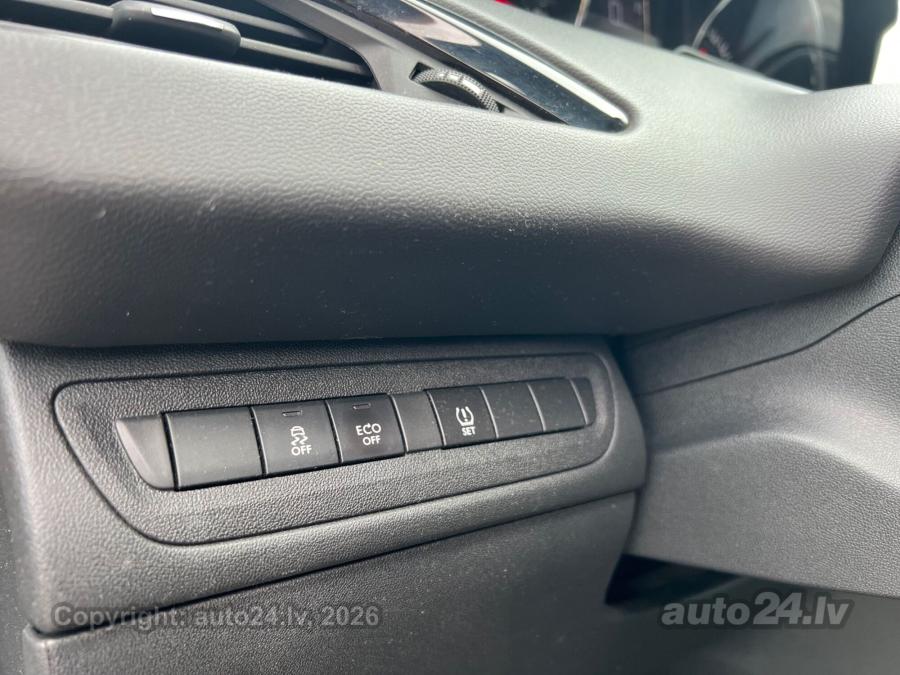 Pelēks Peugeot 208 2015 Narva, ar dzinēja tilpumu 1.20 L un nobraukumu 168 tūkst. km par 2999 €, foto 29 vietnē AUTOMOTO.COM.LV