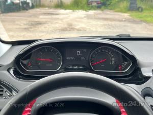 Pelēks Peugeot 208 2015 Narva, ar dzinēja tilpumu 1.20 L un nobraukumu 168 tūkst. km par 2999 €, foto 31 vietnē AUTOMOTO.COM.LV
