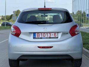 Pelēks Peugeot 208 2015 Rēzekne, ar dzinēja tilpumu 1.00 L un nobraukumu 141 tūkst. km par 2650 €, foto 8 vietnē AUTOMOTO.COM.LV