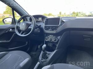Pelēks Peugeot 208 2015 Rēzekne, ar dzinēja tilpumu 1.00 L un nobraukumu 141 tūkst. km par 2650 €, foto 12 vietnē AUTOMOTO.COM.LV