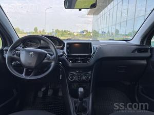 Pelēks Peugeot 208 2015 Rēzekne, ar dzinēja tilpumu 1.00 L un nobraukumu 141 tūkst. km par 2650 €, foto 13 vietnē AUTOMOTO.COM.LV