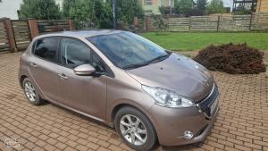 Grey Peugeot 208 2015 in Kaunas, with an engine capacity of 1.20 L and mileage of 149 thousand km for 3450 €, photo  on AUTOMOTO.COM.LV