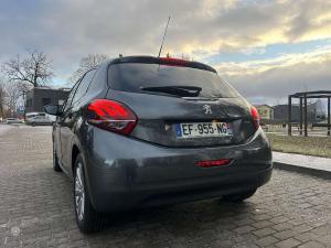 Pelēks Peugeot 208 2016 Tauragė, ar dzinēja tilpumu 1.20 L un nobraukumu 75 tūkst. km par 5950 €, foto 10 vietnē AUTOMOTO.COM.LV