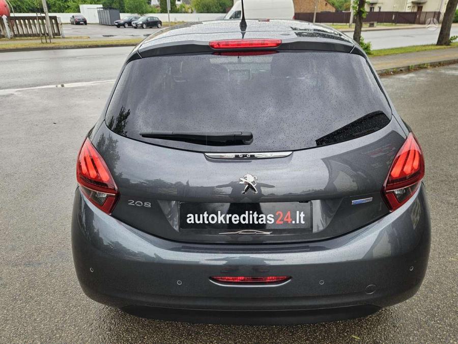 Grey Peugeot 208 2016 in Siauliai, with an engine capacity of 1.20 L and mileage of 120 thousand km for 5250 €, photo 12 on AUTOMOTO.COM.LV