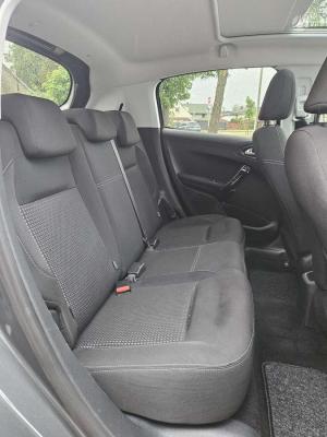 Grey Peugeot 208 2016 in Siauliai, with an engine capacity of 1.20 L and mileage of 120 thousand km for 5250 €, photo 20 on AUTOMOTO.COM.LV