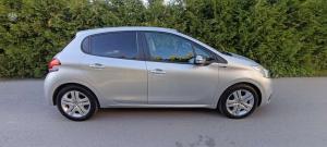 Grey Peugeot 208 2016 in Kaunas, with an engine capacity of 1.60 L and mileage of 174 thousand km for 4555 €, photo 7 on AUTOMOTO.COM.LV