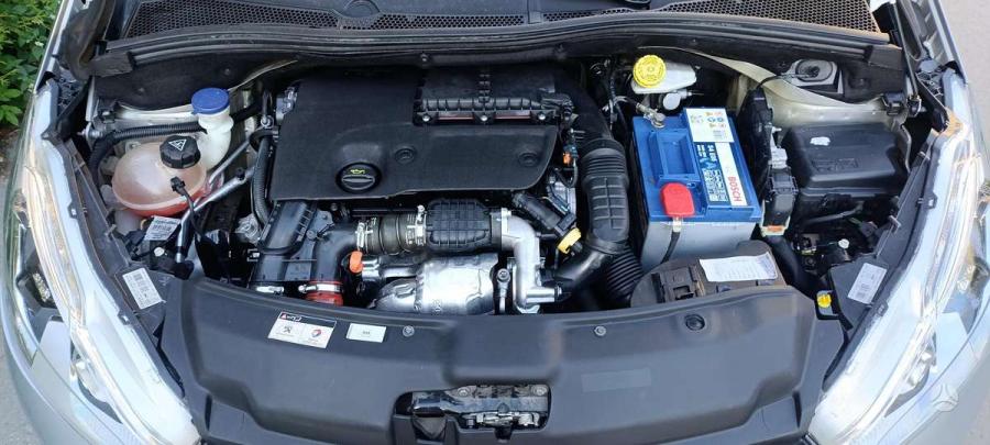 Grey Peugeot 208 2016 in Kaunas, with an engine capacity of 1.60 L and mileage of 174 thousand km for 4555 €, photo 18 on AUTOMOTO.COM.LV