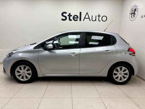 Pelēks Peugeot 208 2017 Viļņa, ar dzinēja tilpumu 1.20 L un nobraukumu 82 tūkst. km par 7500 €, foto 3 vietnē AUTOMOTO.COM.LV