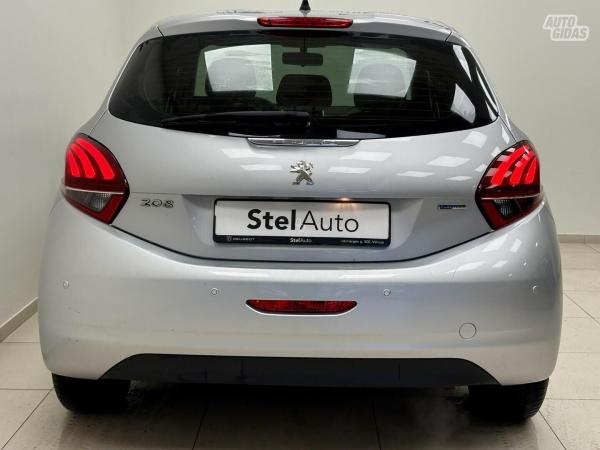 Pelēks Peugeot 208 2017 Viļņa, ar dzinēja tilpumu 1.20 L un nobraukumu 82 tūkst. km par 7500 €, foto 6 vietnē AUTOMOTO.COM.LV