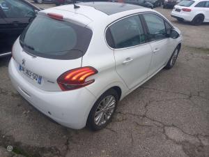 Pelēks Peugeot 208 2017 Panevēža, ar dzinēja tilpumu 1.20 L un nobraukumu 103 tūkst. km par 4150 €, foto 4 vietnē AUTOMOTO.COM.LV