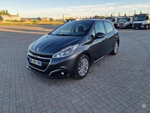 Grey Peugeot 208 2017 in Taurage, with an engine capacity of 1.20 L and mileage of 98 thousand km for 4800 €, photo  on AUTOMOTO.COM.LV