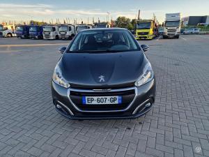Grey Peugeot 208 2017 in Taurage, with an engine capacity of 1.20 L and mileage of 98 thousand km for 4800 €, photo 9 on AUTOMOTO.COM.LV