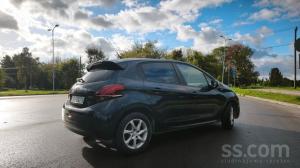 Pelēks Peugeot 208 2017 Rīga, ar dzinēja tilpumu 1.20 L un nobraukumu 216 tūkst. km par 6290 €, foto 3 vietnē AUTOMOTO.COM.LV