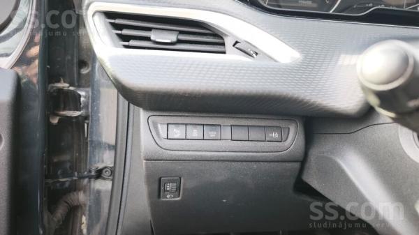 Pelēks Peugeot 208 2017 Rīga, ar dzinēja tilpumu 1.20 L un nobraukumu 216 tūkst. km par 6290 €, foto 8 vietnē AUTOMOTO.COM.LV