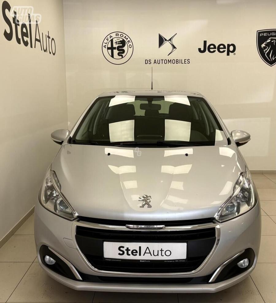 Pelēks Peugeot 208 2018 Viļņa, ar dzinēja tilpumu 1.20 L un nobraukumu 246 tūkst. km par 4600 €, foto 3 vietnē AUTOMOTO.COM.LV
