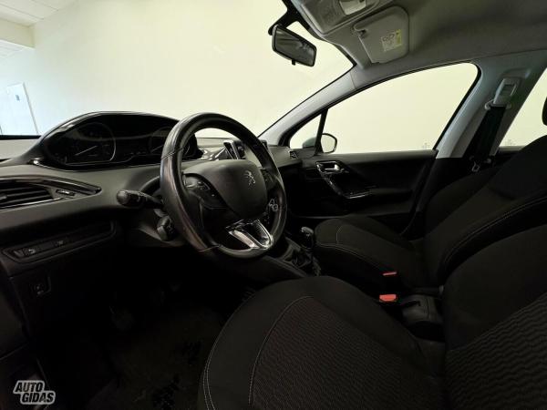 Grey Peugeot 208 2018 in Vilnius, with an engine capacity of 1.20 L and mileage of 246 thousand km for 4600 €, photo 10 on AUTOMOTO.COM.LV