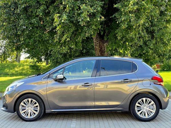 Pelēks Peugeot 208 2018 Tauragė, ar dzinēja tilpumu 1.20 L un nobraukumu 125 tūkst. km par 4400 €, foto 4 vietnē AUTOMOTO.COM.LV