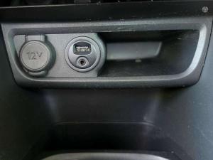 Grey Peugeot 208 2018 in Taurage, with an engine capacity of 1.20 L and mileage of 125 thousand km for 4400 €, photo 28 on AUTOMOTO.COM.LV