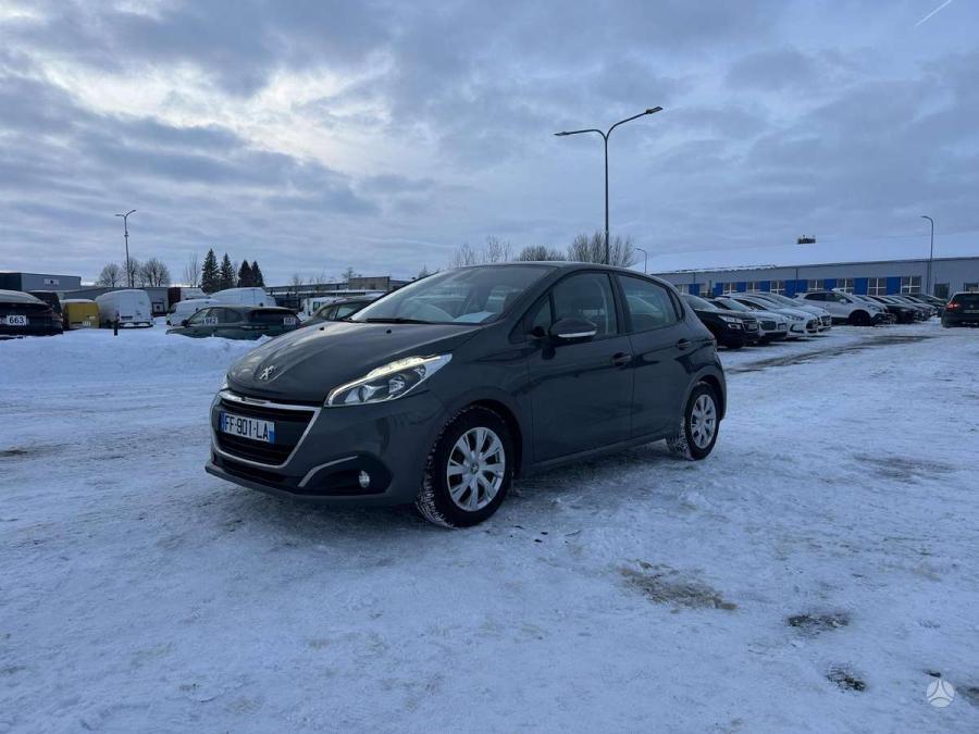 Pelēks Peugeot 208 2019 Tauragė, ar dzinēja tilpumu 1.50 L un nobraukumu 148 tūkst. km par 5200 €, foto 1 vietnē AUTOMOTO.COM.LV