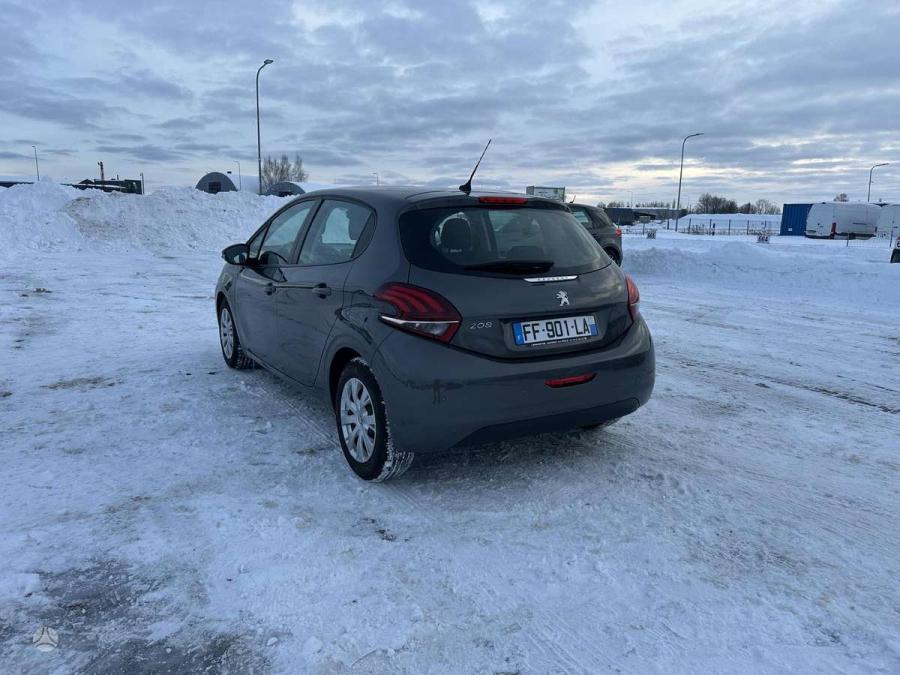 Pelēks Peugeot 208 2019 Tauragė, ar dzinēja tilpumu 1.50 L un nobraukumu 148 tūkst. km par 5200 €, foto 10 vietnē AUTOMOTO.COM.LV