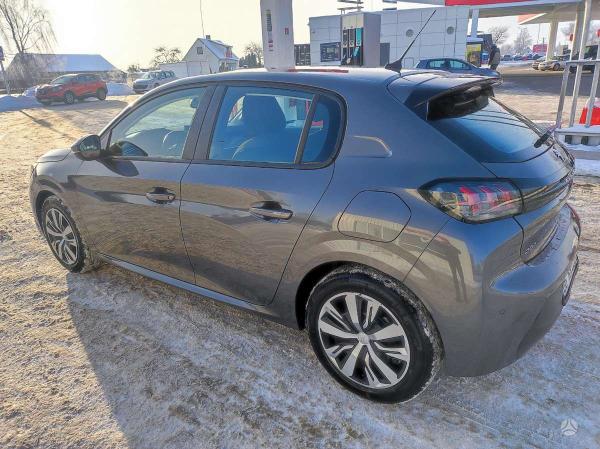Grey Peugeot 208 2020 in Taurage, with an engine capacity of 1.20 L and mileage of 61 thousand km for 7750 €, photo 6 on AUTOMOTO.COM.LV