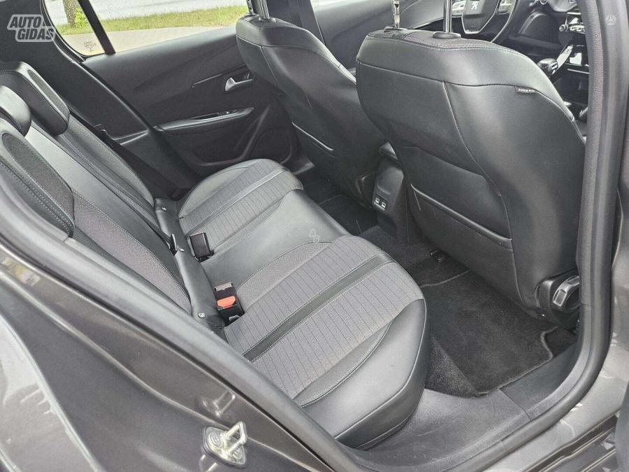 Pelēks Peugeot 208 2020 Šauļi, ar dzinēja tilpumu 1.20 L un nobraukumu 150 tūkst. km par 9450 €, foto 19 vietnē AUTOMOTO.COM.LV