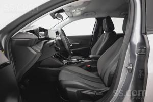 Grey Peugeot 208 2020 in Tallinn, with an engine capacity of 1.20 L and mileage of 153 thousand km for 8490 €, photo 7 on AUTOMOTO.COM.LV