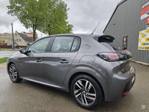 Grey Peugeot 208 2020 in Siauliai, with an engine capacity of 1.20 L and mileage of 150 thousand km for 8950 €, photo 6 on AUTOMOTO.COM.LV