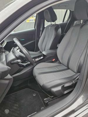 Grey Peugeot 208 2020 in Siauliai, with an engine capacity of 1.20 L and mileage of 150 thousand km for 8950 €, photo 15 on AUTOMOTO.COM.LV