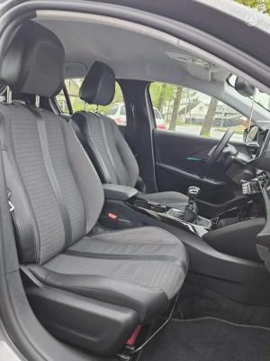 Grey Peugeot 208 2020 in Siauliai, with an engine capacity of 1.20 L and mileage of 150 thousand km for 8950 €, photo 17 on AUTOMOTO.COM.LV