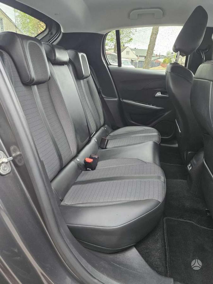 Pelēks Peugeot 208 2020 Šauļi, ar dzinēja tilpumu 1.20 L un nobraukumu 150 tūkst. km par 8950 €, foto 20 vietnē AUTOMOTO.COM.LV