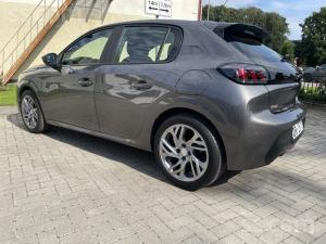 Grey Peugeot 208 2020 in Talsi, with an engine capacity of 1.20 L and mileage of 173 thousand km for 8500 €, photo 6 on AUTOMOTO.COM.LV