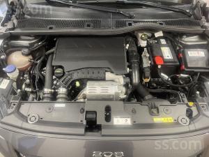 Grey Peugeot 208 2020 in Talsi, with an engine capacity of 1.20 L and mileage of 173 thousand km for 8500 €, photo 15 on AUTOMOTO.COM.LV