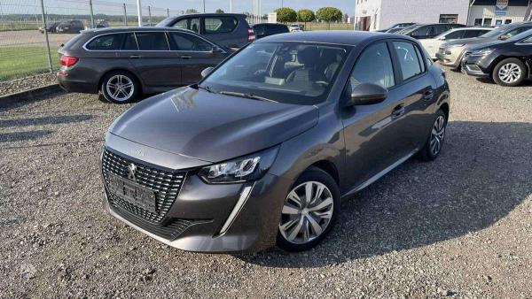 Grey Peugeot 208 2020 in Marijampole, with an engine capacity of 1.20 L and mileage of 82 thousand km for 8490 €, photo 6 on AUTOMOTO.COM.LV