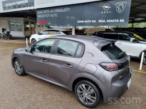 Grey Peugeot 208 2021 in Riga, with an engine capacity of 1.20 L and mileage of 68 thousand km for 11900 €, photo 5 on AUTOMOTO.COM.LV