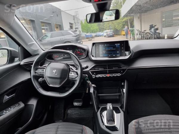 Grey Peugeot 208 2021 in Riga, with an engine capacity of 1.20 L and mileage of 68 thousand km for 11900 €, photo 6 on AUTOMOTO.COM.LV