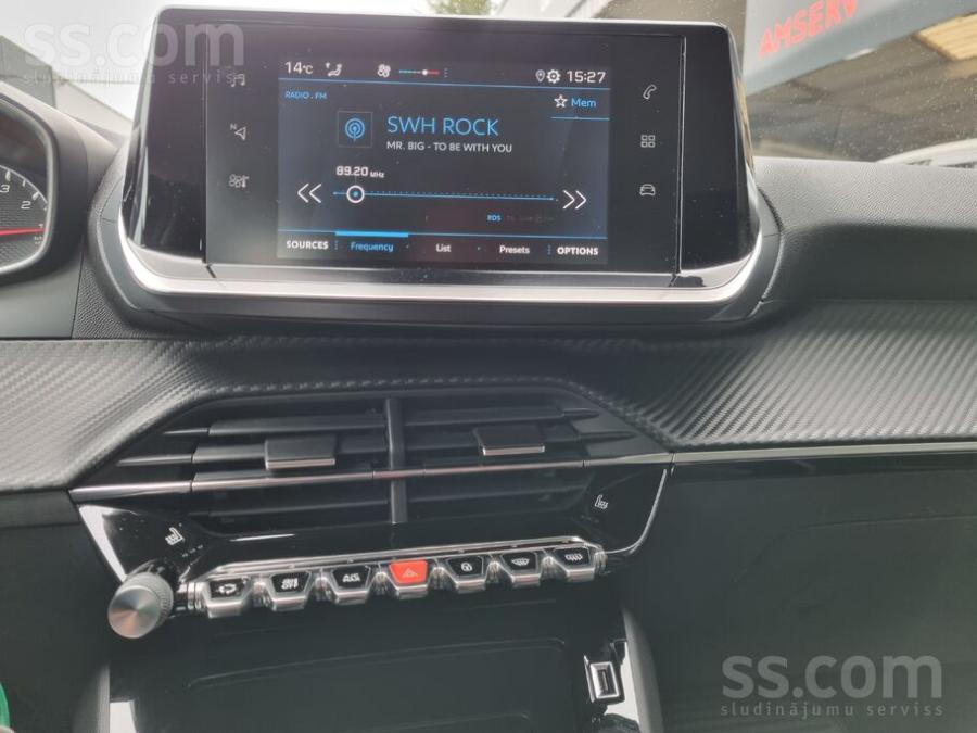 Grey Peugeot 208 2021 in Riga, with an engine capacity of 1.20 L and mileage of 68 thousand km for 11900 €, photo 10 on AUTOMOTO.COM.LV