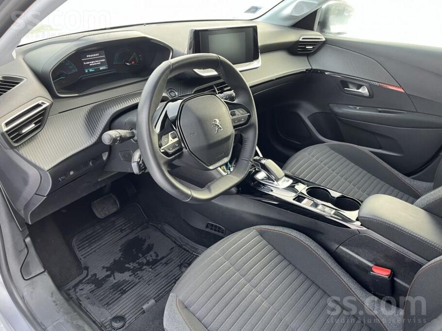 Pelēks Peugeot 208 2021 Rīga, ar dzinēja tilpumu 0.00 L un nobraukumu 28 tūkst. km par 14900 €, foto 7 vietnē AUTOMOTO.COM.LV