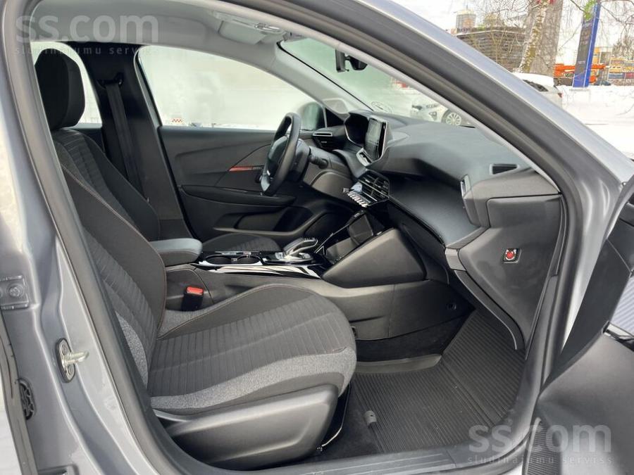 Pelēks Peugeot 208 2021 Rīga, ar dzinēja tilpumu 0.00 L un nobraukumu 28 tūkst. km par 14900 €, foto 9 vietnē AUTOMOTO.COM.LV