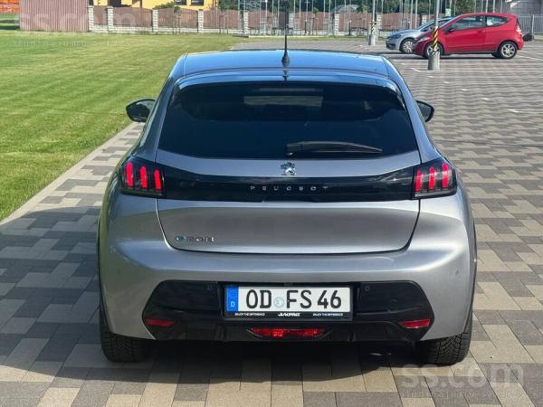 Pelēks Peugeot 208 2021 Rīga, ar dzinēja tilpumu 1.40 L un nobraukumu 100 tūkst. km par 14800 €, foto 6 vietnē AUTOMOTO.COM.LV