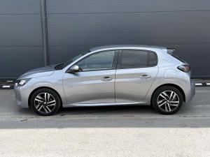 Grey Peugeot 208 2021 in Taurage, with an engine capacity of 1.20 L and mileage of 122 thousand km for 10400 €, photo 6 on AUTOMOTO.COM.LV
