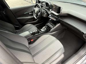 Grey Peugeot 208 2021 in Taurage, with an engine capacity of 1.20 L and mileage of 122 thousand km for 10400 €, photo 12 on AUTOMOTO.COM.LV